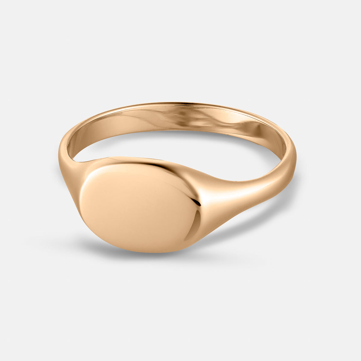 Little Squircle Signet Ring – WILLIAM ÉDOUARD